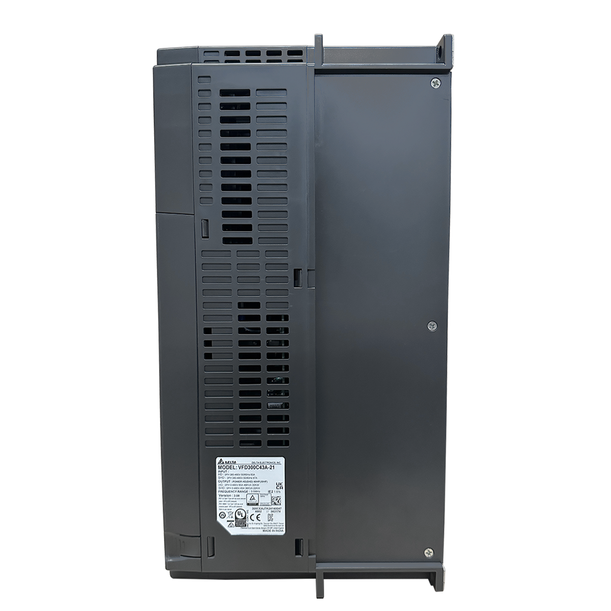 Inversor de Frequência Delta VFD300C43A-21 C2000 Plus 40CV 60A 380/480V ...